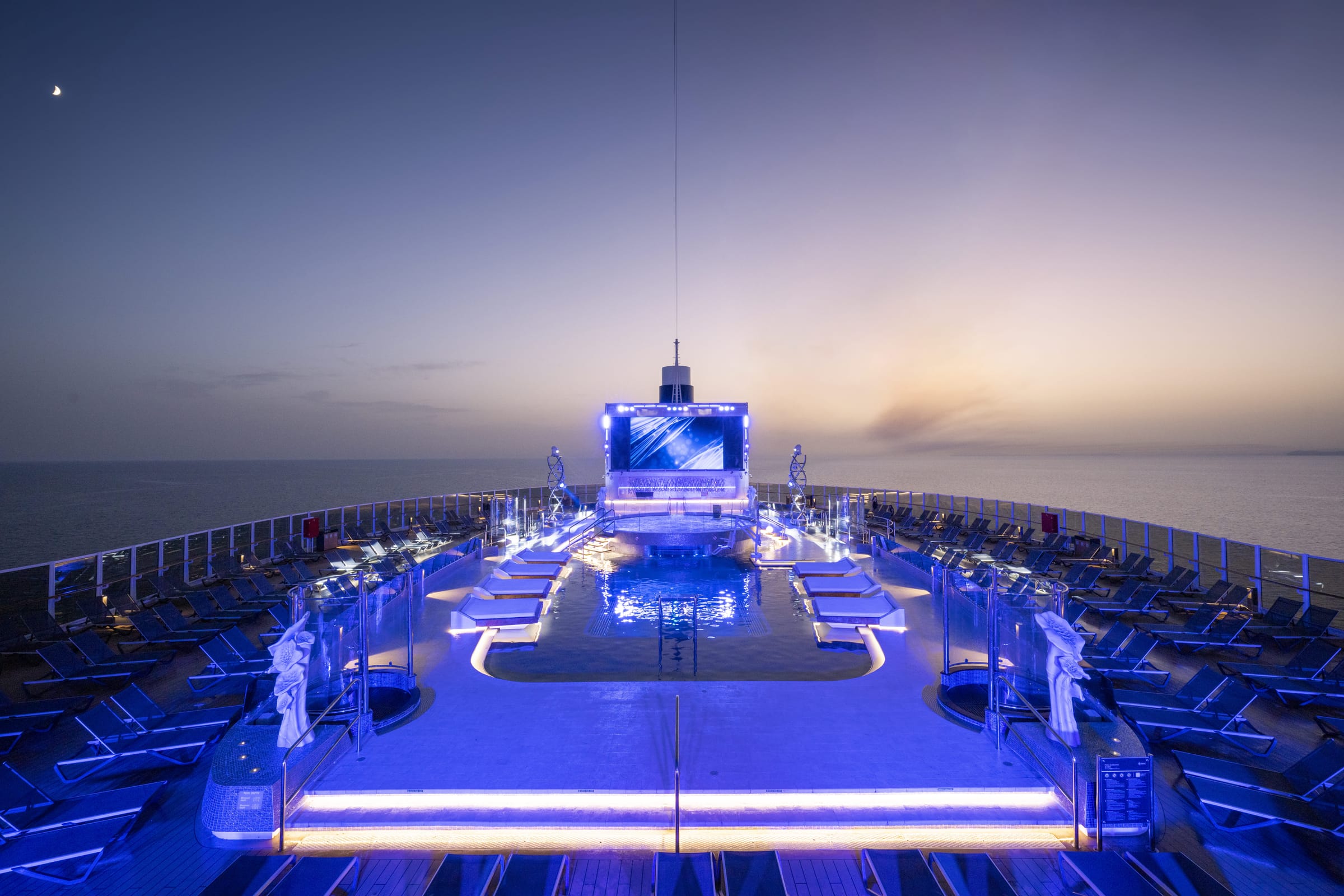 Spektakuläre Taufe der MSC Seashore auf Ocean Cay